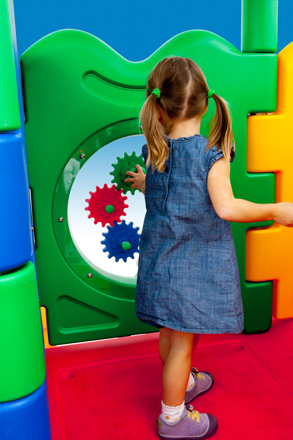 Discovery Center 4 Outdoor Playground
